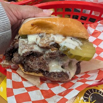 OH G BURGER - Updated September 2025 - 273 Photos & 120 Reviews - 1213 ...