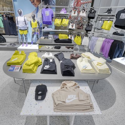 NIKE BOSTON - Updated December 2025 - 61 Photos & 93 Reviews - 200 ...