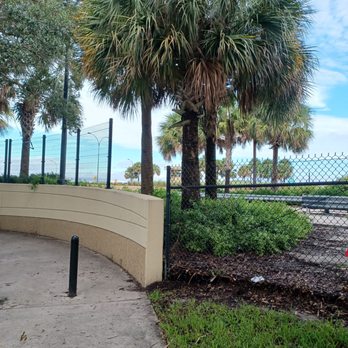 LAKE UNDERHILL PARK - Updated December 2025 - 165 Photos & 37 Reviews ...