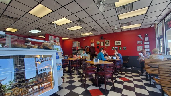 BAGELICIOUS DELI & BAKERY - Updated October 2025 - 137 Photos & 116 ...