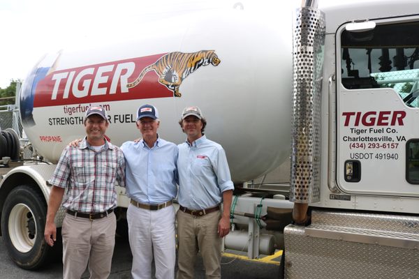 TIGER FUEL - Updated July 2025 - 66 Photos & 14 Reviews - 200 Carlton ...