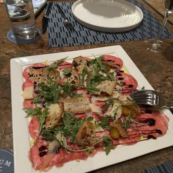 COLISEUM POOL & GRILL - Updated November 2024 - 1432 Photos & 593 ...