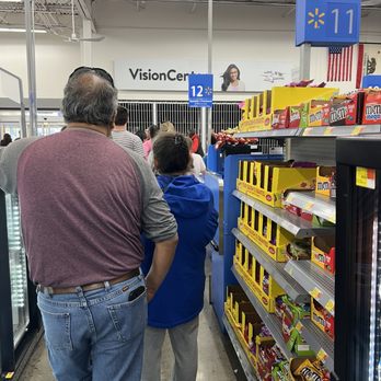 WALMART - Updated January 2026 - 442 Photos & 446 Reviews - 1919 Davis ...