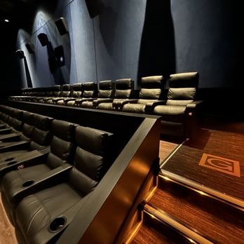 AMC UTC 14 - Updated August 2025 - 120 Photos & 83 Reviews - 4425 La ...