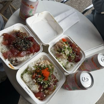 OFF THE HOOK POKE MARKET - Updated February 2025 - 1858 Photos & 945 ...