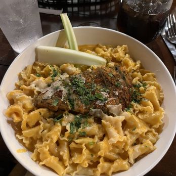 BRUNO’S - Updated January 2026 - 37 Photos & 38 Reviews - 5259 Broadway ...