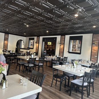 CAFE JOELLE - Updated July 2025 - 212 Photos & 218 Reviews - 45 Foster ...