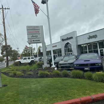 GRESHAM CHRYSLER DODGE JEEP RAM - Updated December 2024 - 62 Photos ...