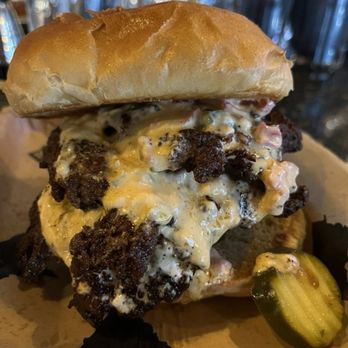 MINNESOTA BURGER COMPANY - Updated July 2025 - 98 Photos & 58 Reviews ...