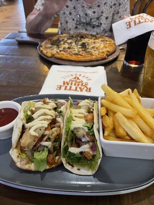 RATTLE N HUM - Updated December 2024 - 53 Photos & 40 Reviews - 65-67 ...