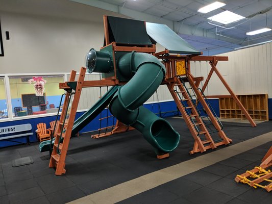 RECREATIONS OUTLET - 63 Photos & 17 Reviews - Indoor Playcentre - 484 W ...