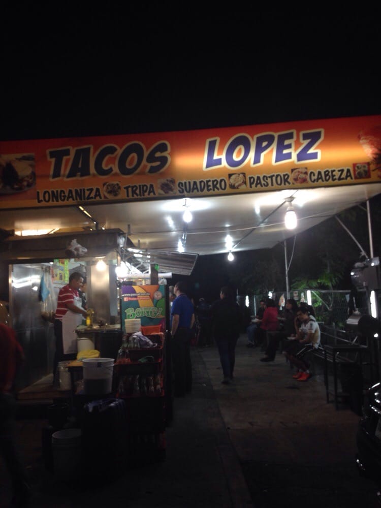 TACOS LOPEZ - Ferrocarriles Nacionales 499, México, D.F., Mexico ...