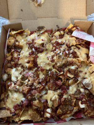 FREAKIN NACHOS - Updated October 2025 - 23 Photos & 17 Reviews - 4240 ...