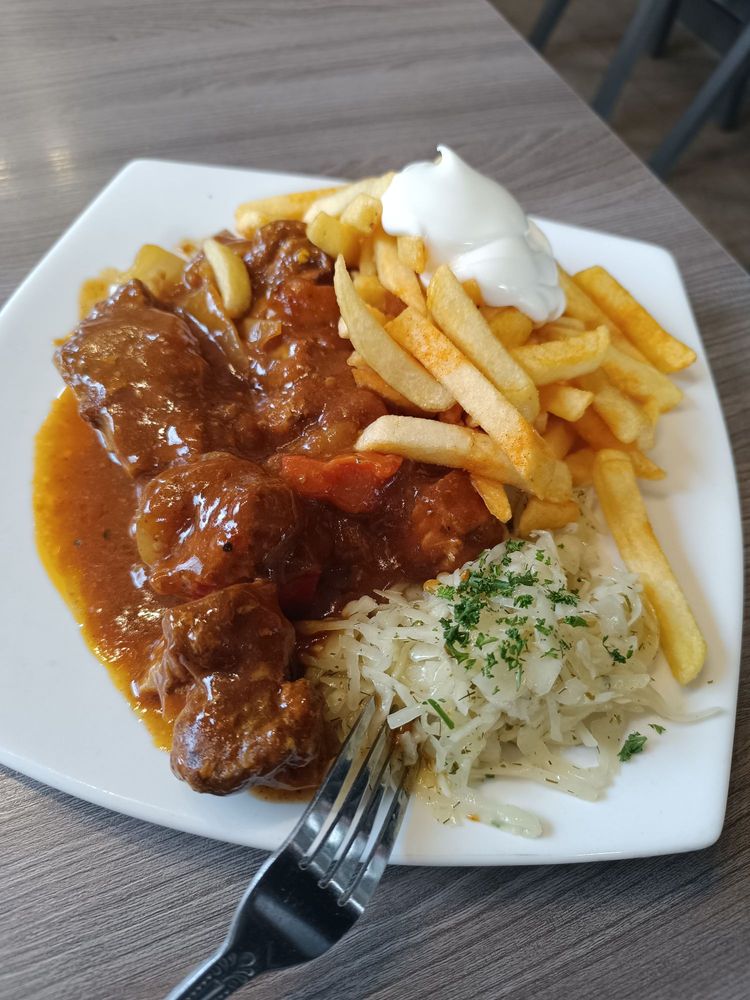 HAMMER GRILL - Updated December 2024 - Sauerlandstraße 65a, Marsberg ...