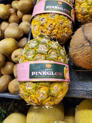 OAK POINT FRESH MARKET - Updated October 2025 - 53 Photos & 24 Reviews ...