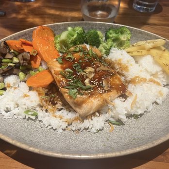 PACIFIC CATCH - Updated December 2024 - 2533 Photos & 1412 Reviews ...