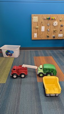 WESTMONT PUBLIC LIBRARY - Updated December 2025 - 18 Photos & 19 ...