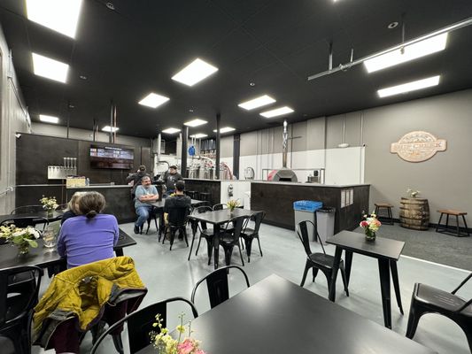 SHIP CREEK BREWING COMPANY - Updated August 2025 - 25 Photos - 5801 ...