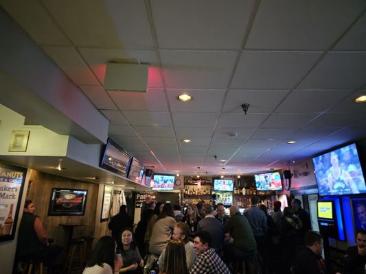 PEANUTS BAR & GRILL - Updated May 2026 - 23 Photos & 94 Reviews - 22 W ...