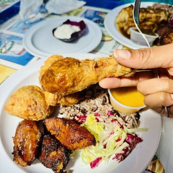 CHA CHA CHICKEN - Updated May 2024 - 2274 Photos & 2478 Reviews - 1906 ...