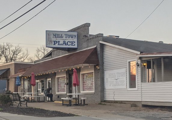 MILL TOWN PLACE - Updated December 2025 - 41 Photos & 57 Reviews - 18 ...