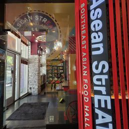ASEAN STREAT FOOD HALL - Updated January 2026 - 818 Photos & 300 ...