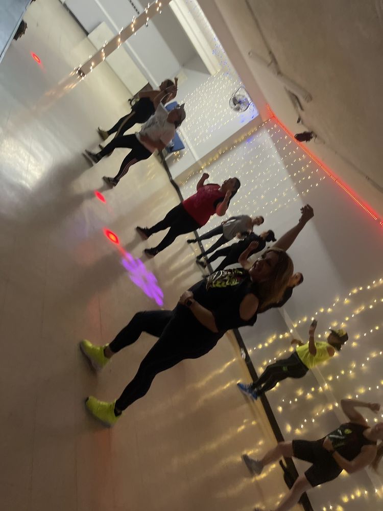 Z-STUDIO ANAHEIM - Updated August 2025 - 79 Photos & 39 Reviews - 924 S ...