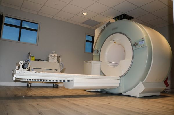 SPECTRUM MRI IMAGING CENTER - Updated August 2025 - 18 Photos & 29 ...