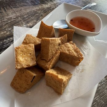 CHEF G ON 4TH THAI STREET FOOD - Updated April 2025 - 1186 Photos & 500 ...