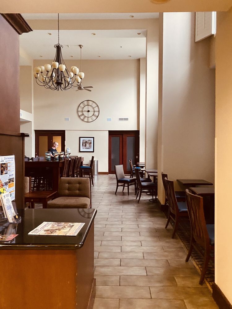 Open for Business - HAMPTON INN & SUITES PRESCOTT VALLEY - 177 Photos ...