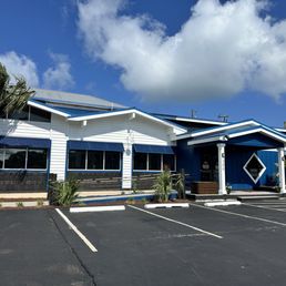 BRUNCHES - Updated December 2025 - 95 Photos & 57 Reviews - 300 N Lake ...