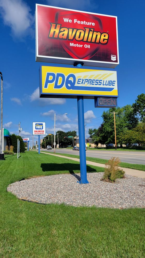 PDQ EXPRESS LUBE - GREEN BAY - Updated December 2025 - 1633 Shawano Ave ...