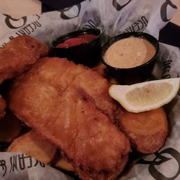 OCEANS & ALE - 553 Photos & 744 Reviews - 5601 Richmond Rd ...