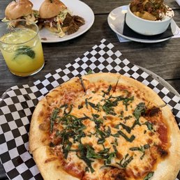 BRIX TAVERN - PEARL DISTRICT - Updated April 2026 - 1011 Photos & 1185 ...