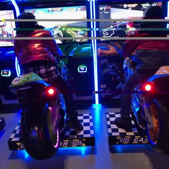 UNIVERSAL NONSTOP - Updated December 2025 - 11 Reviews - 28300 ...