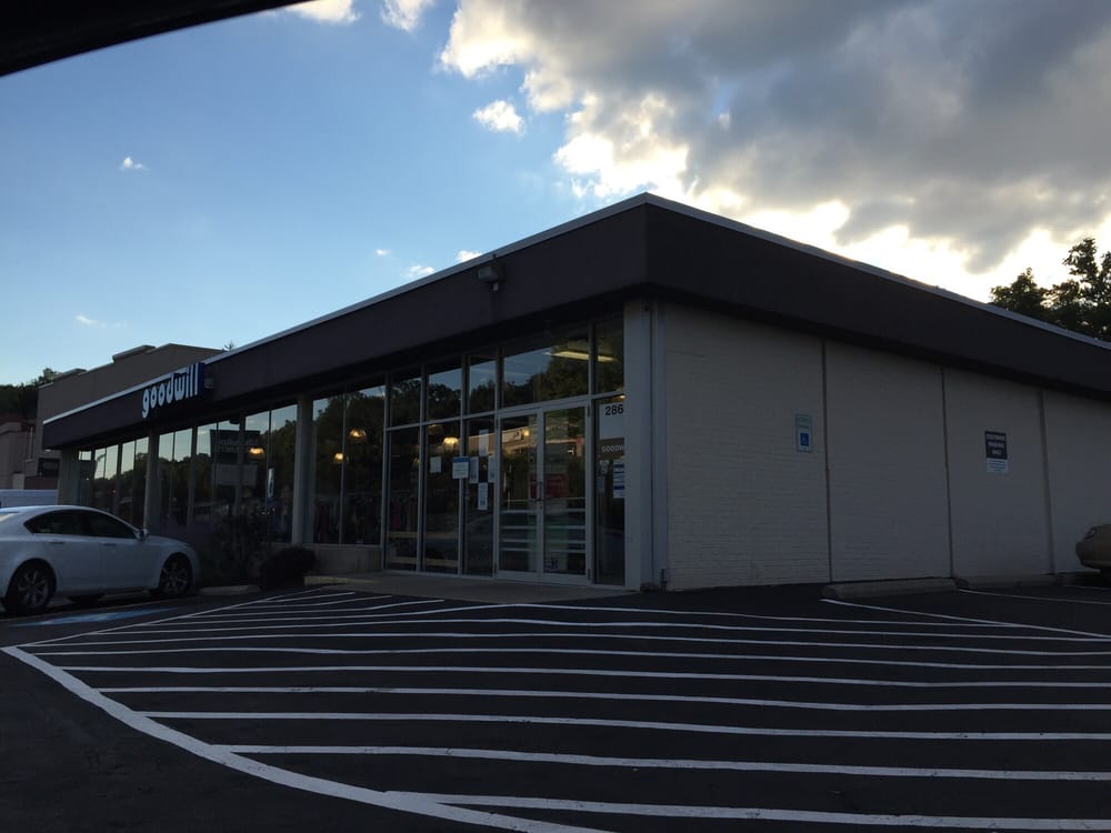 GOODWILL OF SOUTHWESTERN PENNSYLVANIA - 10 Reviews - 2866 Banksville Rd ...