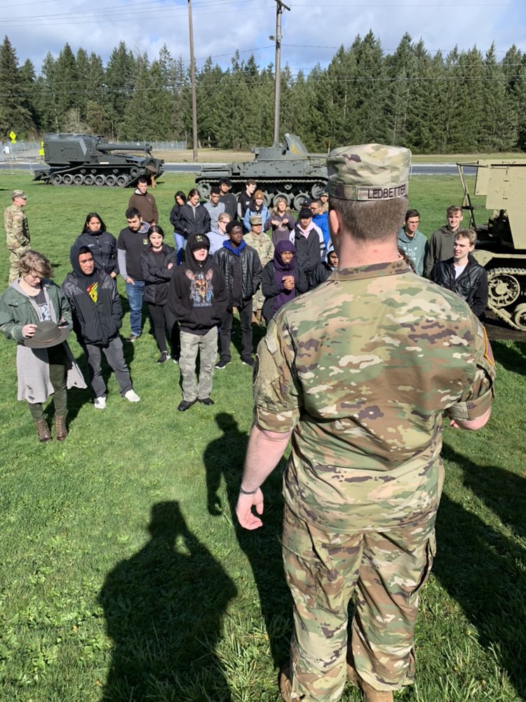 US ARMY RECRUITING STATION - 133 Photos - 8700 NE Vancouver Mall Dr ...