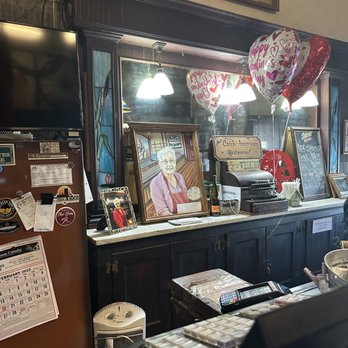 PICHA’S CZECH-AMERICAN RESTAURANT - Updated August 2025 - 124 Photos ...