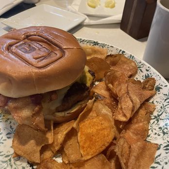 KITCHEN 67 - Updated December 2025 - 223 Photos & 366 Reviews - 1977 E ...