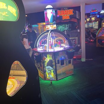 MILWAUKIE CINEMA & WUNDERLAND - Updated December 2025 - 39 Photos & 87 ...