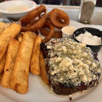 AA BAR & GRILL - Updated August 2024 - 133 Photos & 322 Reviews - 929 ...