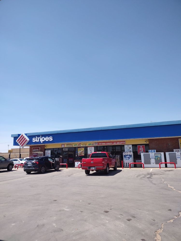 STRIPES CONVENIENCE STORE - Updated March 2025 - 13 Reviews - 115 S ...