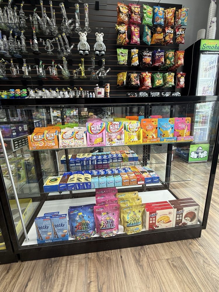 EXOTIC SMOKE - Updated December 2025 - 14608 Hwy 99, Lynnwood ...