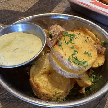 AHBA - Updated August 2025 - 282 Photos & 171 Reviews - 2937 Bristol St ...