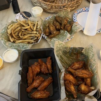 WINGSTOP - Updated December 2025 - 62 Photos & 70 Reviews - 7104 Nc Hwy ...