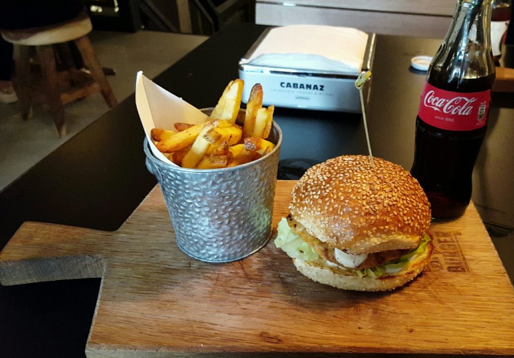 DE GOEDE BURGER - Slotermeerlaan 117a, Amsterdam, Noord-Holland, The ...