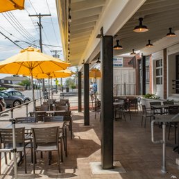 ANCHOR TAVERN - Updated July 2025 - 288 Photos & 264 Reviews - 713 Main ...