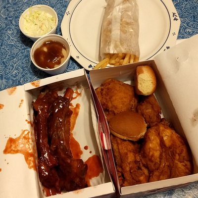 ROYAL FRIED CHICKEN - Updated November 2025 - 43 Photos & 42 Reviews ...