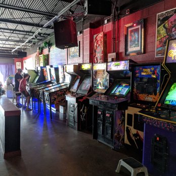 THE BAXTER - Updated December 2025 - 62 Photos & 89 Reviews - 108 N ...