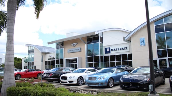 NAPLES LUXURY IMPORTS - Updated October 2025 - 23 Photos - 900 Tamiami ...